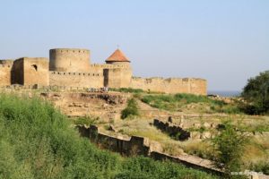 The largest medieval fortress in Ukraine · Ukraine travel blog