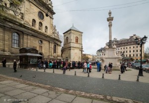 Beautiful architecture of Lviv · Ukraine travel blog