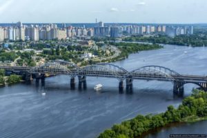 Bridges over the Dnieper River in Kyiv · Ukraine travel blog
